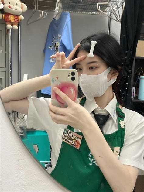 【流出】スタバで超美人だと話題になった女の子、店内で店長に犯されてた…（画像あり） ポッカキット