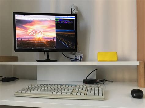 developer replaces his macbook pro with a raspberry pi 3 computer for