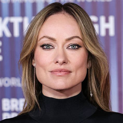 Olivia Wilde 40 Flaunts Her Insane Figure In A Chic Workout Set While