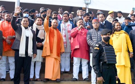 गंगा विलास क्रूज और टेंट सिटी के साथ काशी में नये युग की हुई शुरुआत