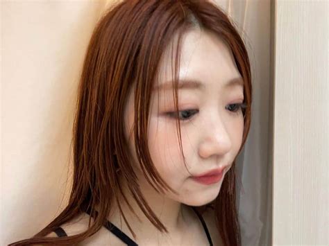 碓井玲菜さんのインスタグラム写真 碓井玲菜instagram 「 Hince Official Jp イヤリングチーク、チークブラシ