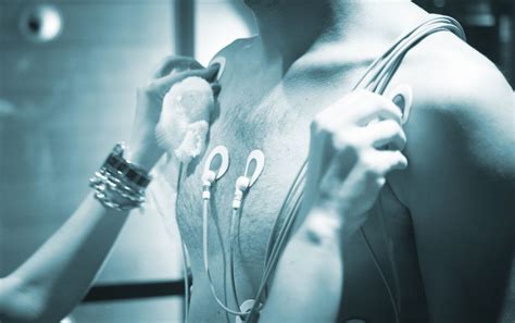 How To Calculate Max Heart Rate 8 Ways To Measure It