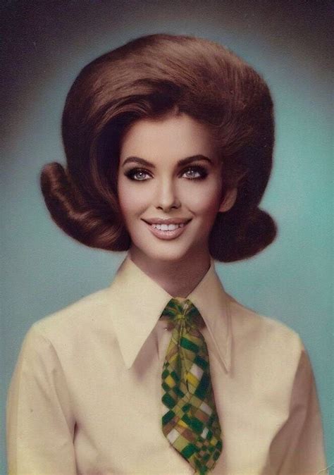 Pin By Phyllis Caldwell 🌻 On Retro Beauty Shop Hair Flip Vintage