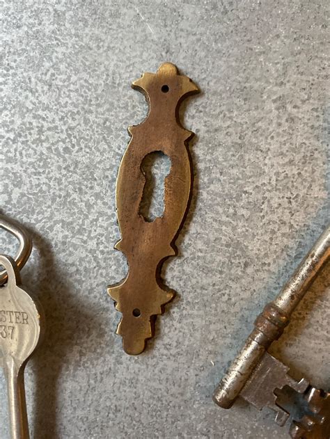 Lot Of 23 Vintage Solid Barrel Skeleton Keys 1 Flat Key And 1 Etsy
