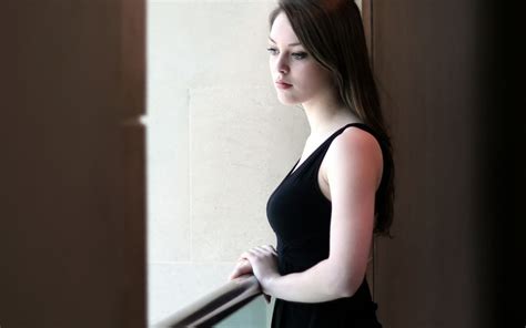 Wallpaper Women Long Hair Black Dress Glasses Imogen Dyer
