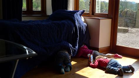 tricks and tips for overcoming fear of the dark popsugar moms