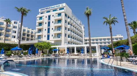 Hotelli Anonymous Beach Hotel Agia Napa Kypros Aurinkomatkat