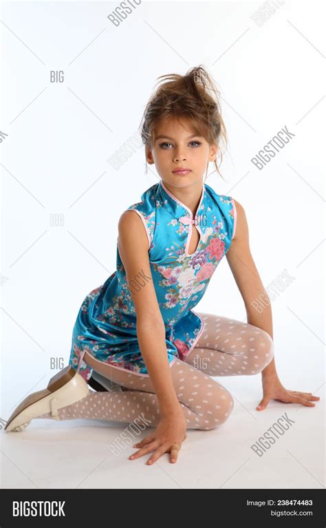 Beautiful Girl Asian Image And Photo Free Trial Bigstock