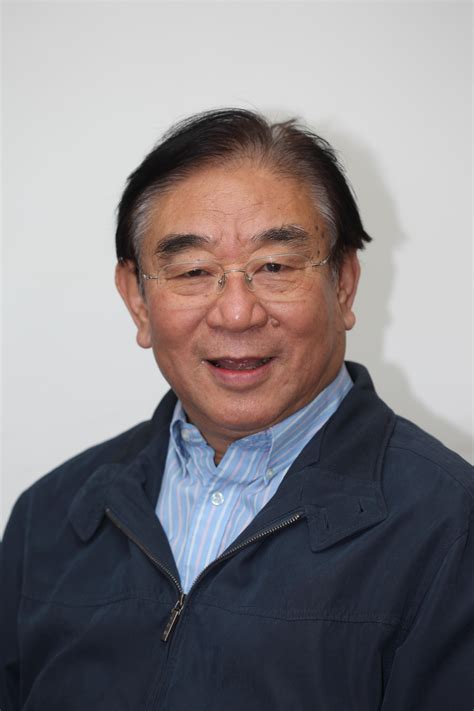 苏万华