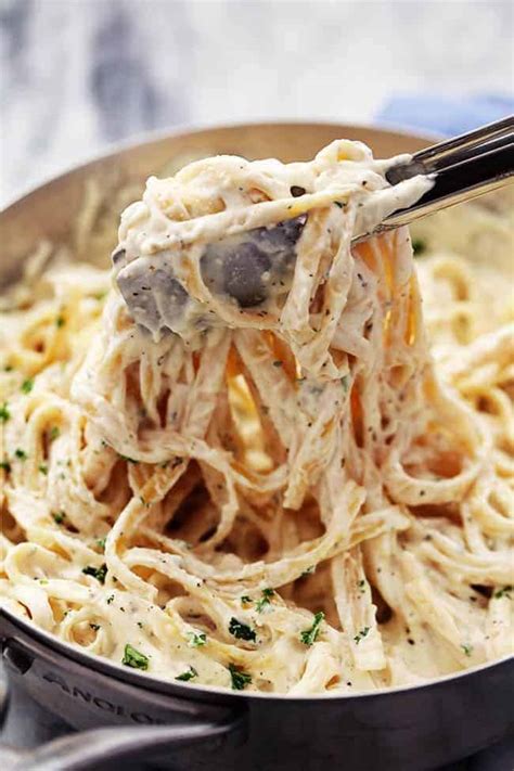 The Best Homemade Alfredo Sauce Ever The Recipe Critic