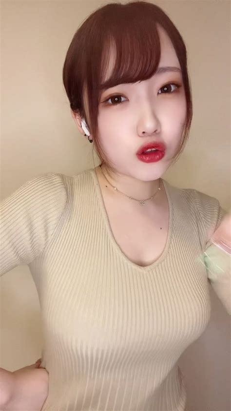 Tiktokerをしていた しめじはav女優 市原玲、ミバレ ミバレ