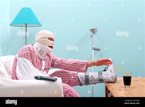 Hombre Herido Fotografías E Imágenes De Alta Resolución Alamy