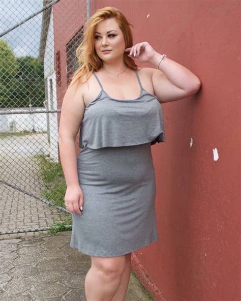 Pin By Marsattack2016 On Plussizeandcurve Plus Size Models Fashion