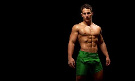 Sexy Men Wallpapers