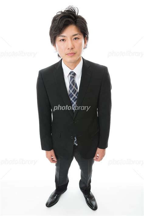 ビジネスマン 全身 写真素材 [ 6258683 ] フォトライブラリー Photolibrary