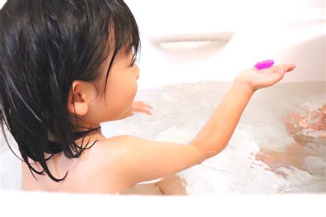 【専門家に聞く】お風呂遊びとおもちゃ選びのコツ 年齢別に伝授 東京ガス ウチコト