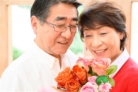 いい夫婦の日とは？由来や過ごし方を詳しく解説
