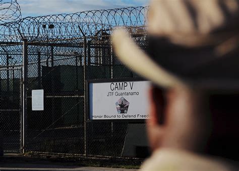 Us Releases 9 Yemeni Guantanamo Prisoners Sends Them To Saudi Arabia