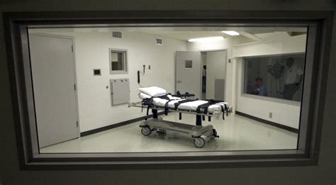 Convicted Murderer Seeks Last Minute Stay To Stop Americas First Ever