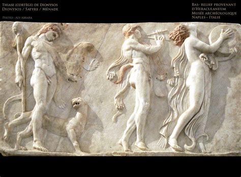 Naples Musées Archéologique Herculaneum Thiase Dionysos