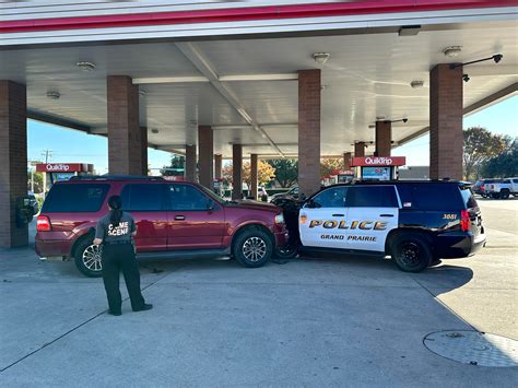 Suspect In Stolen Vehicle Rams Grand Prairie Police Tahoe Suspect Arrested