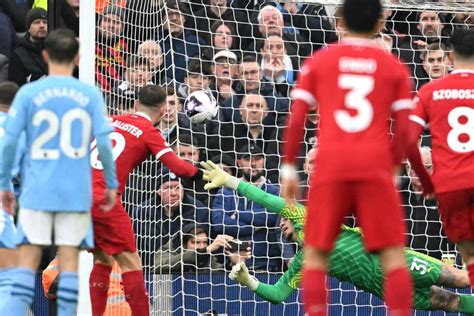 جدول ترتيب الدوري الإنجليزي الممتاز بعد مباراة ليفربول ومانشستر سيتي