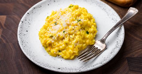 Risotto Alla Milanese Sip And Feast