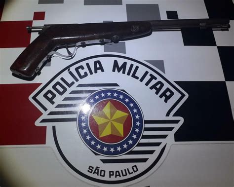 Homem é Preso Por Posse Ilegal De Arma Após Atirar Em Rua De Nova