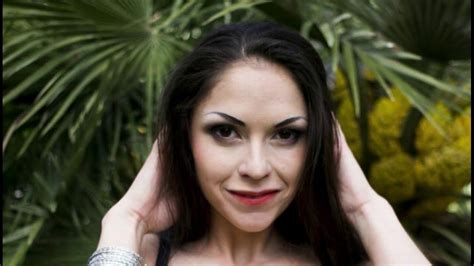 The Spanish Actress Who Gain A Lot Of Popularity For Her Great