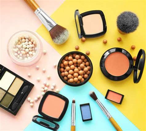 Los 4 Cosméticos Básicos Que Debes Tener Siempre Info Latina