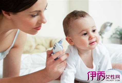 九个月宝宝发烧后起疹子要几天才消 一岁宝宝发烧后起了红疹子会痒会痛吗 随意云