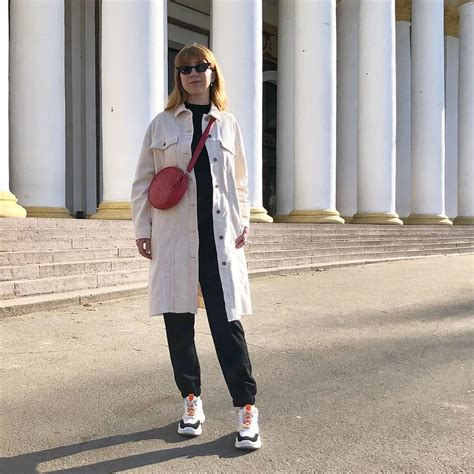 How To Style Sweatpants 7 Tips For A Fool Proof Look Belletag
