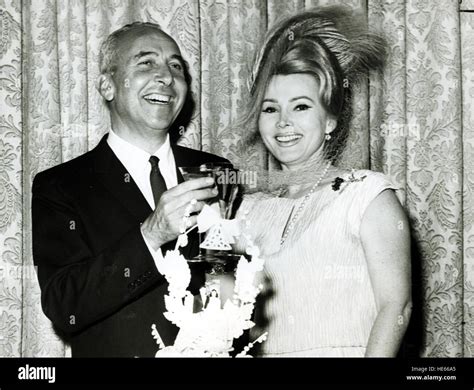 Zsa Zsa Gabor Gabor Sari Nacido El 6 De Febrero De 1917 18 De