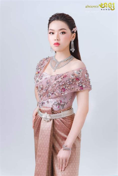 🇰🇭 Cambodia 🇰🇭 Wonderful Cambodia Wedding Outfits ️ Luxury Khmer