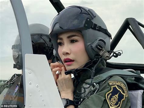 Thai King Pardons Concubine And Flies Her To German Harem Daily