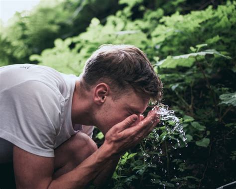 5 Perbedaan Hadas Dan Najis Berdasarkan Implikasi Hukum Fikihnya