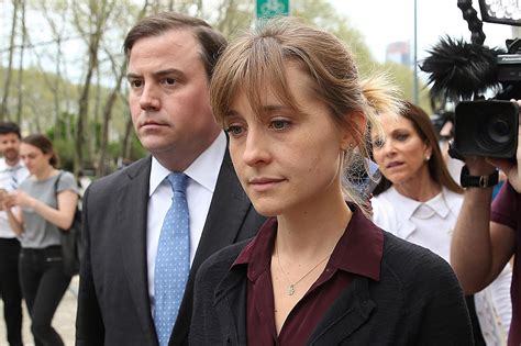 ‘smallvilles Allison Mack Pleads Guilty In Sex Cult Case