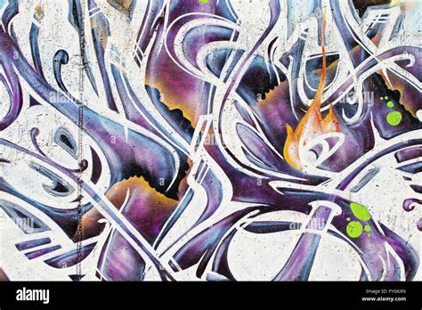 Arte En La Calle El Segmento De Un Graffiti Urbano En La Pared