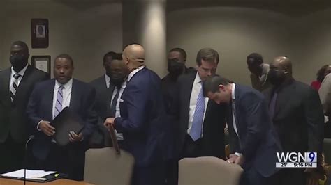 5 Ex Officers Charged In Tyre Nichols Case Plead Not Guilty Youtube