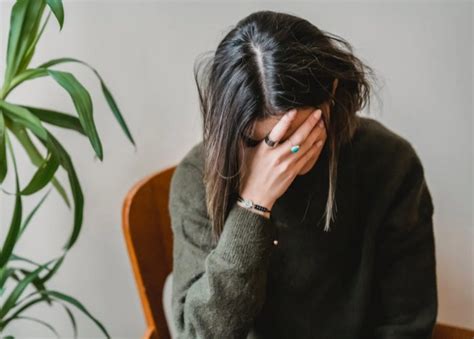 5 Risiko Penggunaan Media Sosial Terhadap Kesehatan Mental