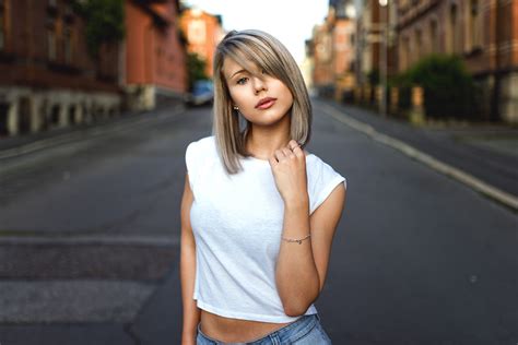 Shirt Red Lipstick Women Hands On Head Denim Red Tops Blonde