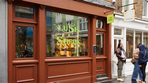 Inside Lushs New Shrek Themed Pop Up In London Theindustry Beauty