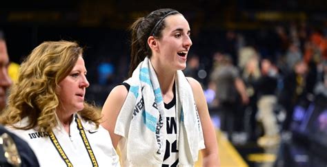 Caitlin Clark Receives Warning From Wnba Superstar