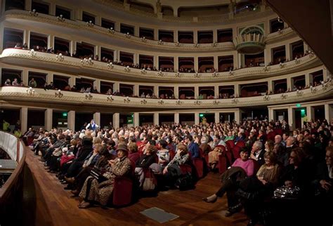 Reggio Al Cilea One Man Show Di Dario Cassini Grazie Allofficina