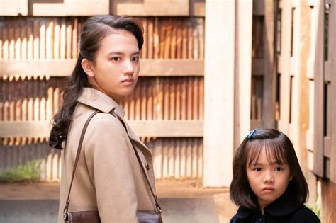 連続テレビ小説「なつぞら」第145話。東京・神楽坂にいた千遥（清原果耶、左）（c）nhk ― スポニチ Sponichi Annex 芸能