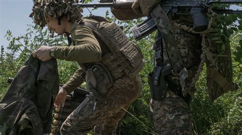 Zelensky Said He Warned U S Of Slow Ukraine Counteroffensive Amid Wait