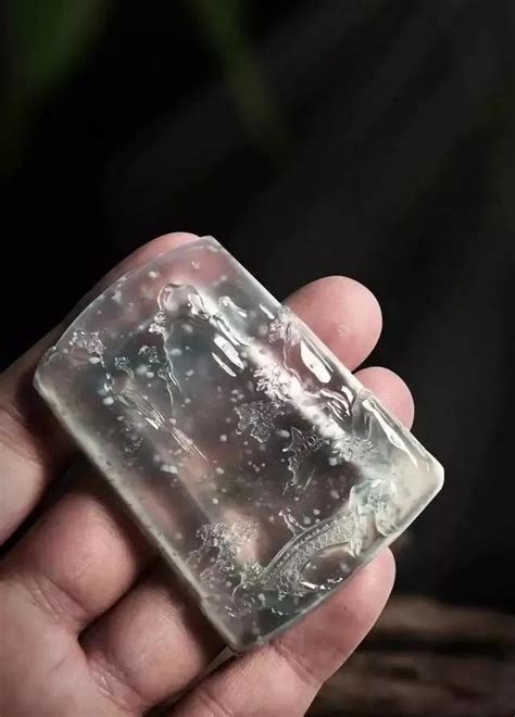 极品雪花棉翡翠欣赏，真是难得一见！ 每日头条