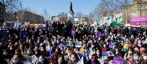 Manifestations De Paris à Montpellier à La Veille De La Journée Des