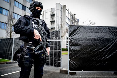 Israëlische Ambassade Beveiligd Door Dreiging Robin Utrecht