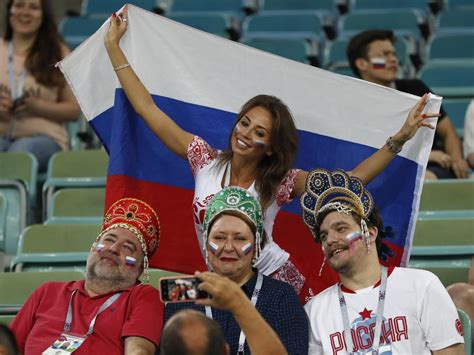 World Cup 2018 Russian Women Angry At Sexist Criticism Over Dating